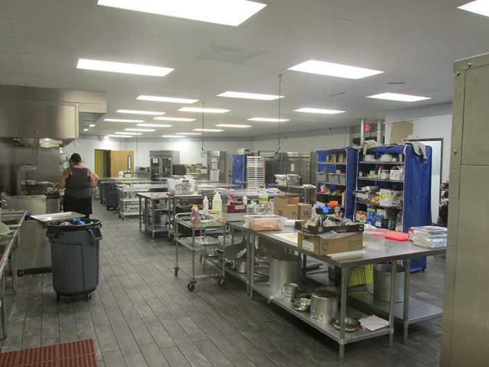 Preparing Food For a Crowd - The Cookline