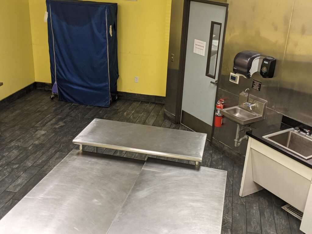 Packaging Room - The Cookline - Food Packing & Shipping